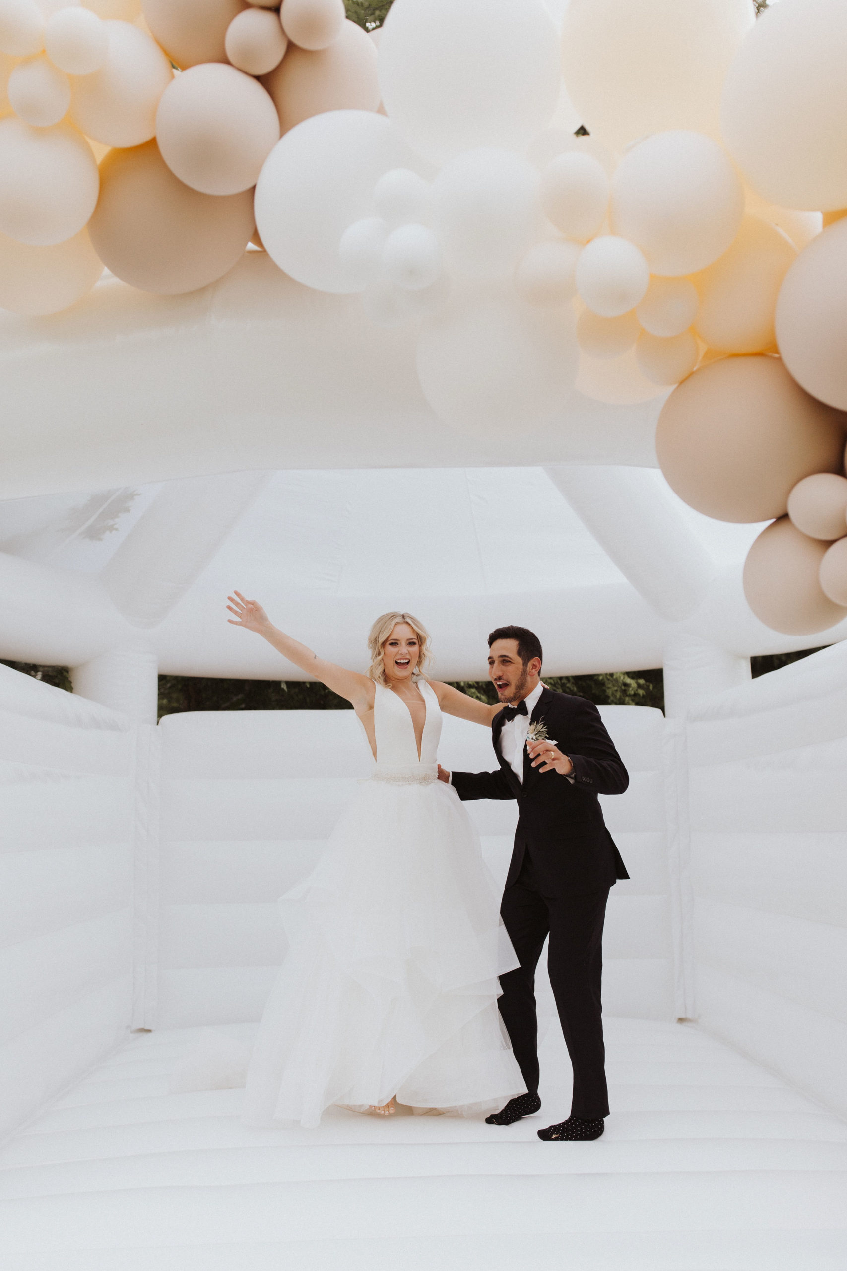 Nick and Brooke Isaac Wedding - thewhitebouncehouse.com